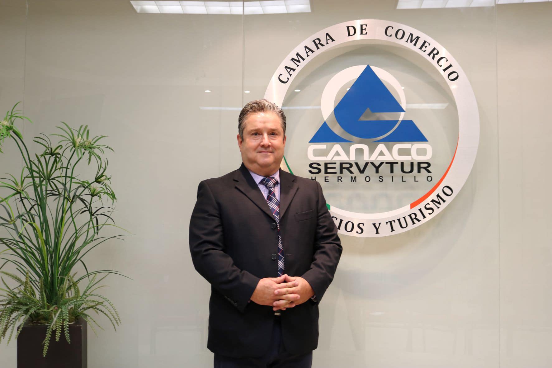 Presidente 2022 C.P Juventino Félix Lugo – Canaco Servytur Hermosillo
